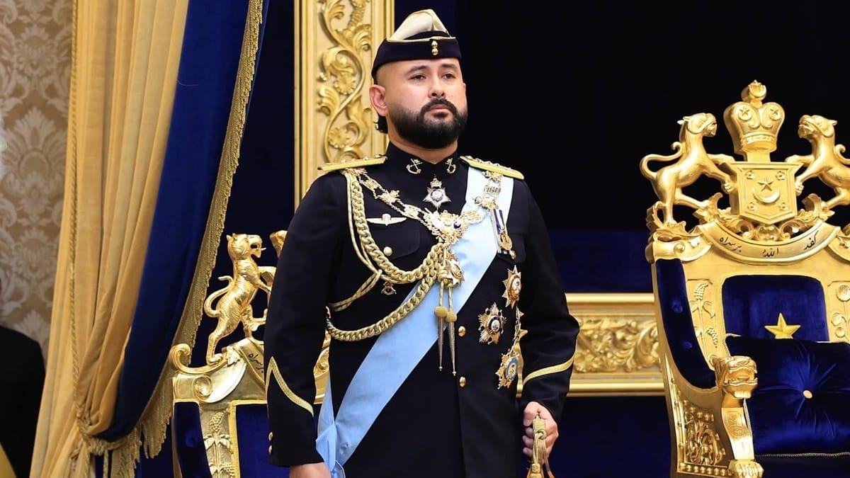 Fakta Menarik Mengenai Pemangku Sultan Johor