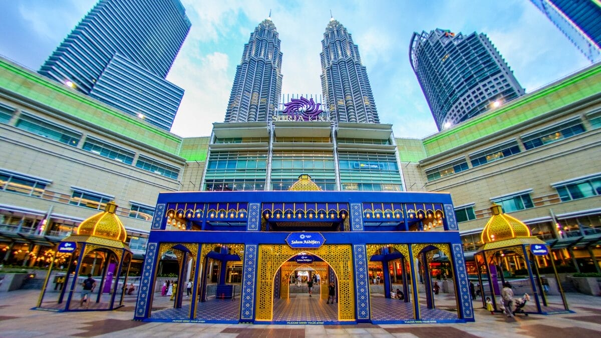 RAYA PENUH GAYA: RAIKAN KEMERIAHAN DI SURIA KLCC - GLAM LELAKI